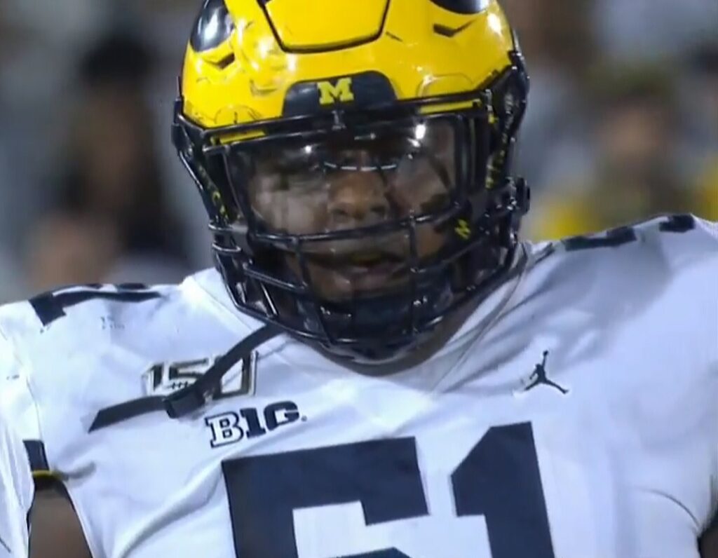 Michigan C Cesar Ruiz could hear name called in first round, analyst ...